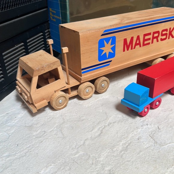 Handmade | Other | Maersk Taiwanhipoki Mini Container Truck | Poshmark